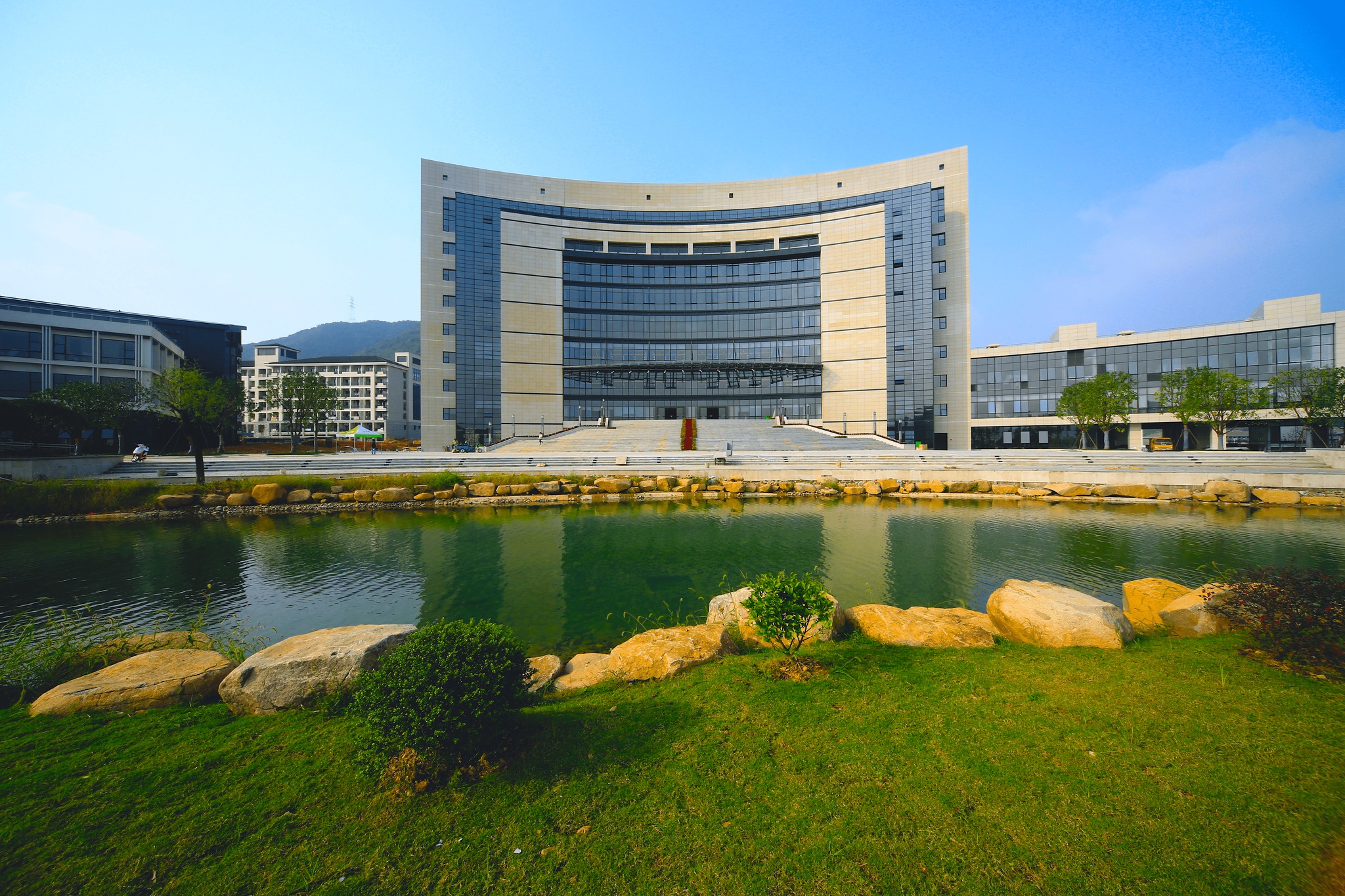ZCMU - BAIK ~ Study to China